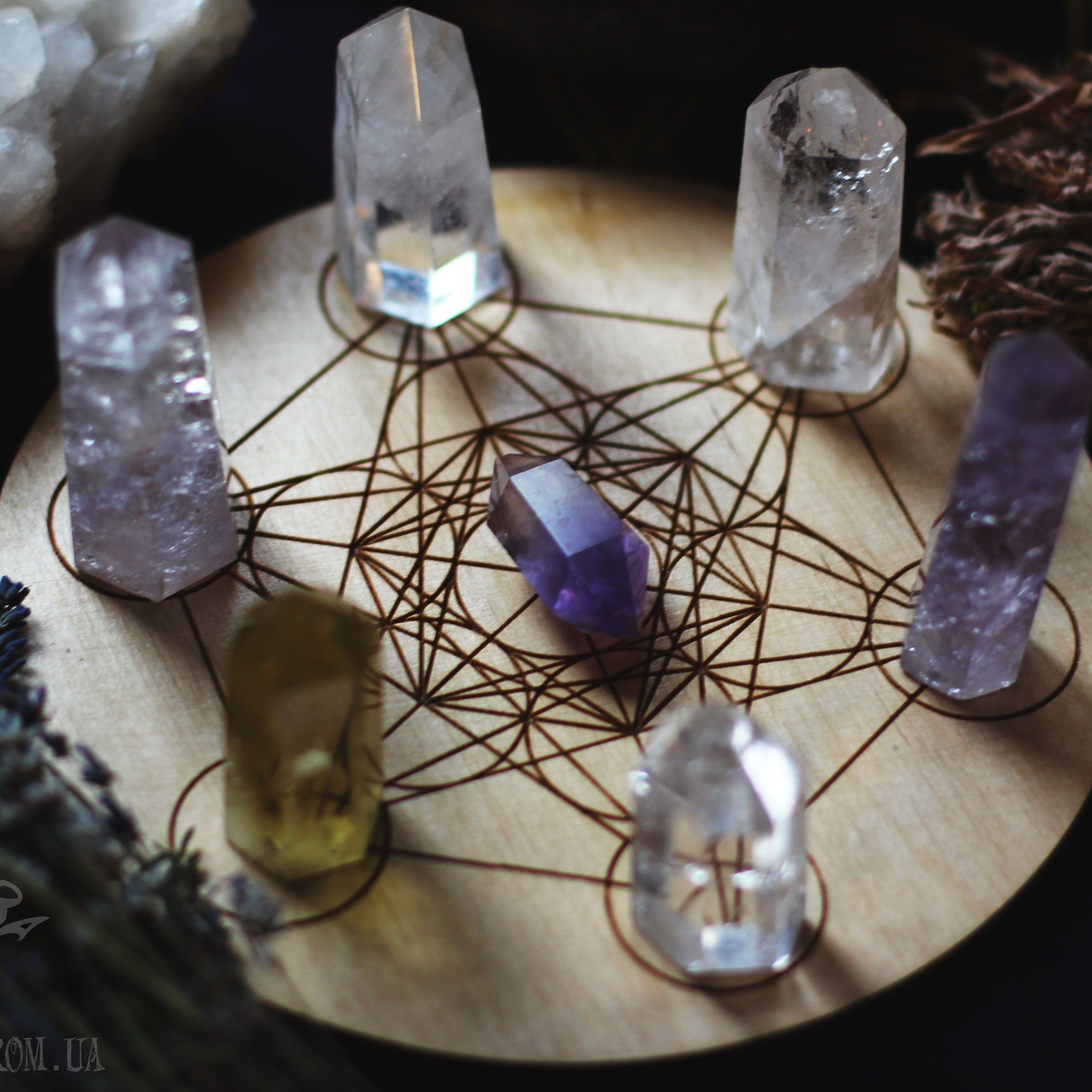 Crystal Grids - Pandora Witch Shop