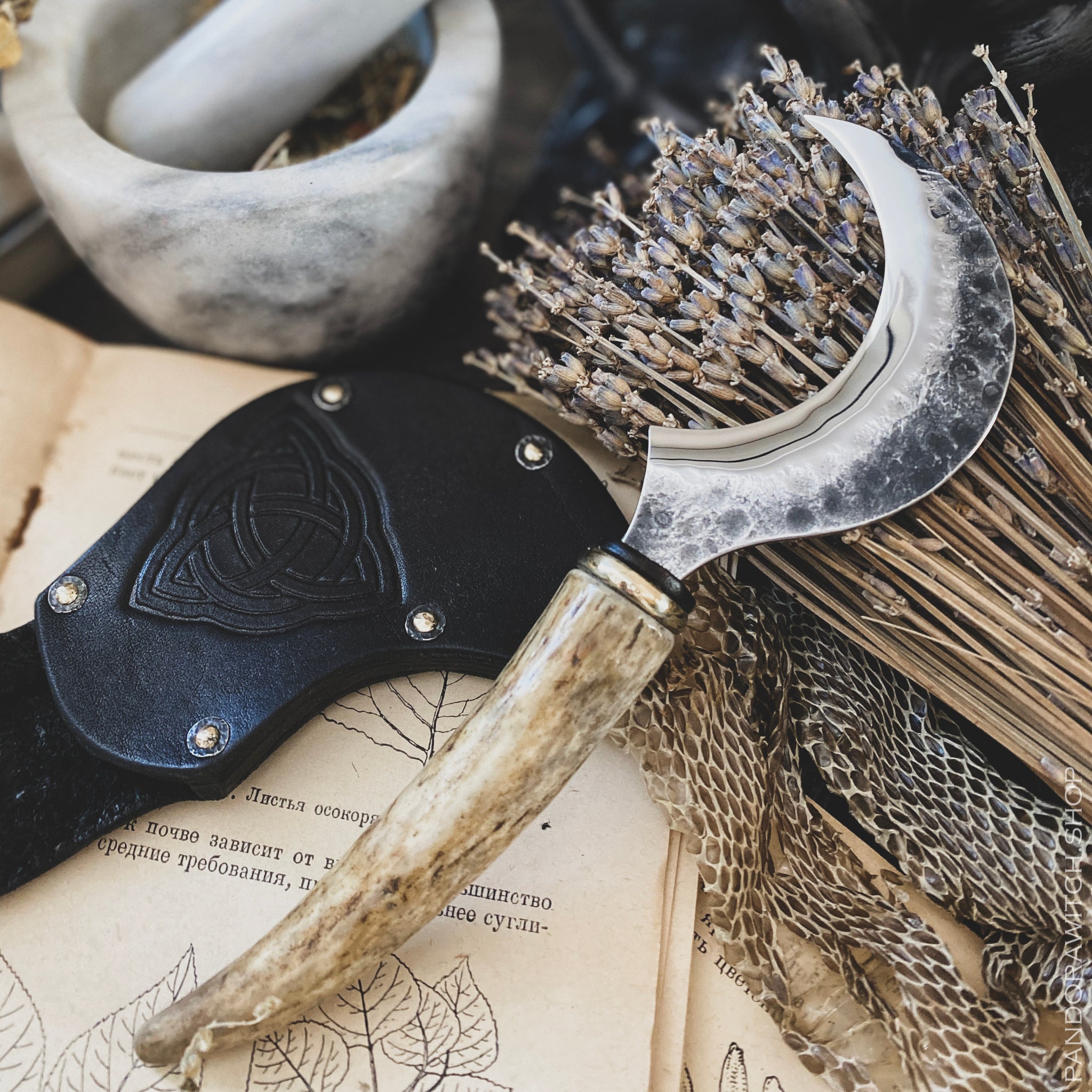 Small Boline - Deer Horn IX