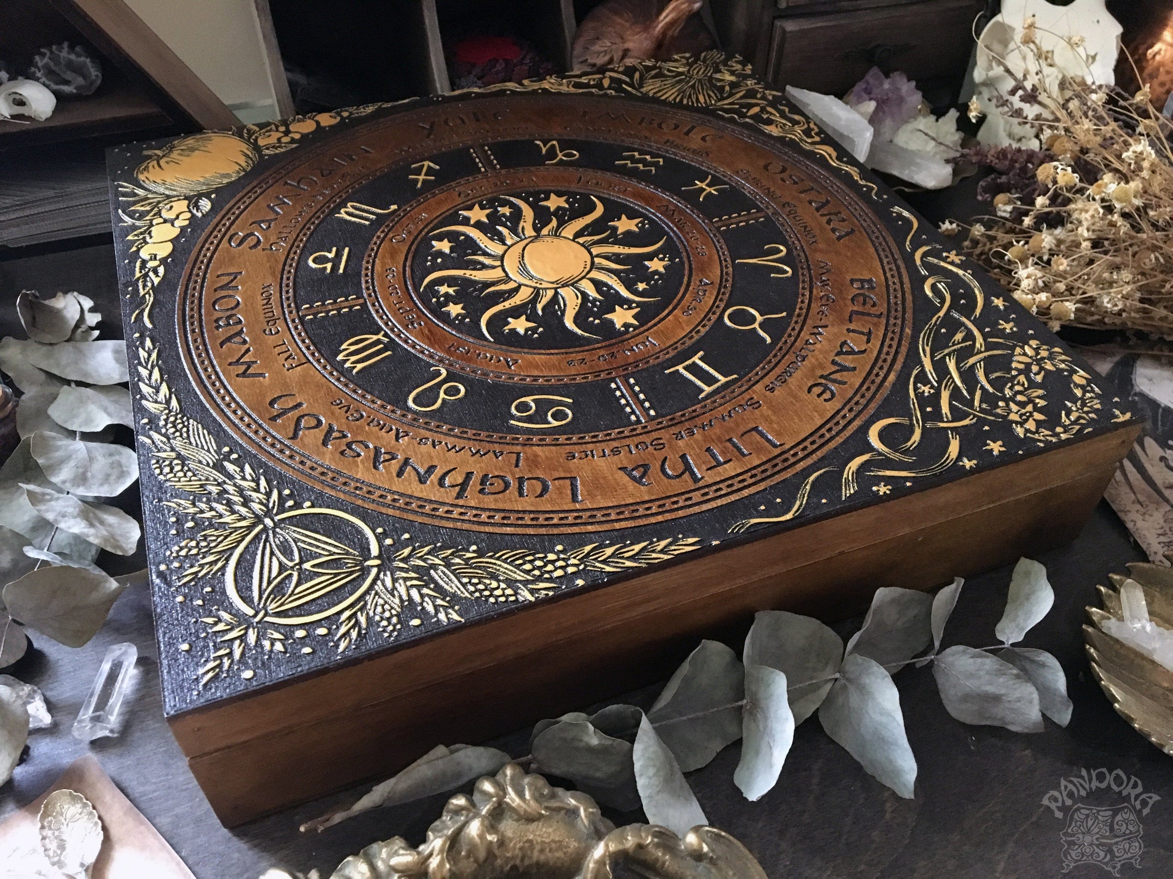 Big Box-set - Celebration Wheel of the Year - Dark Wood