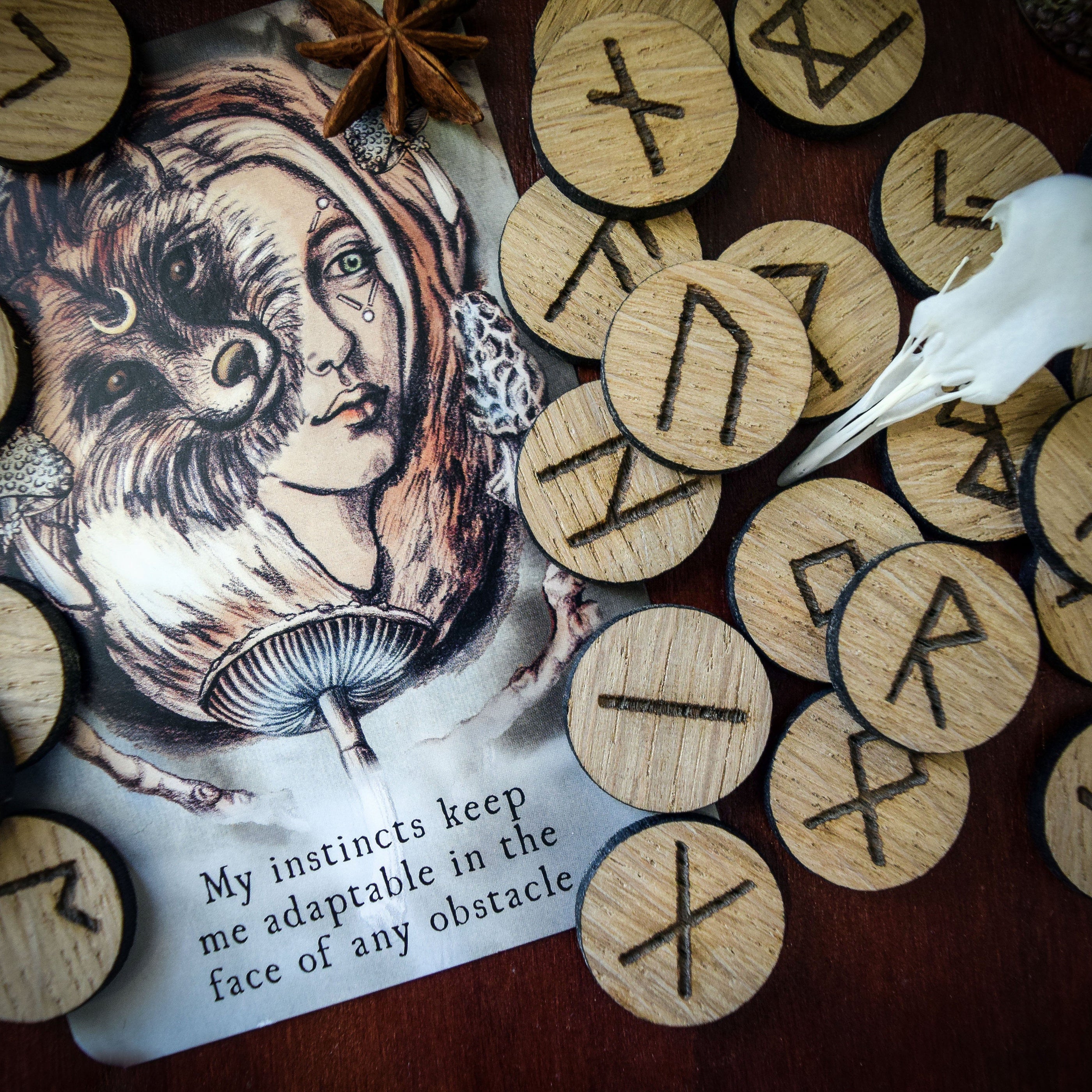 Round Runes - Oak wood