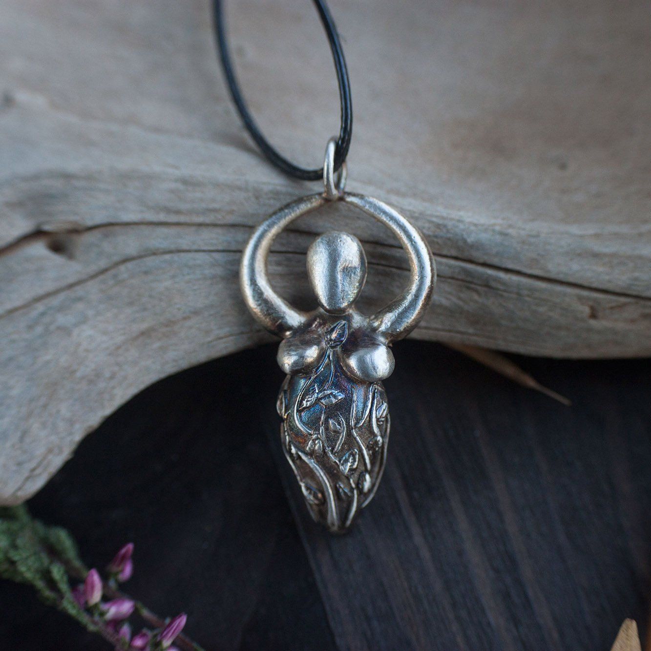 Silver pendant "Goddess"