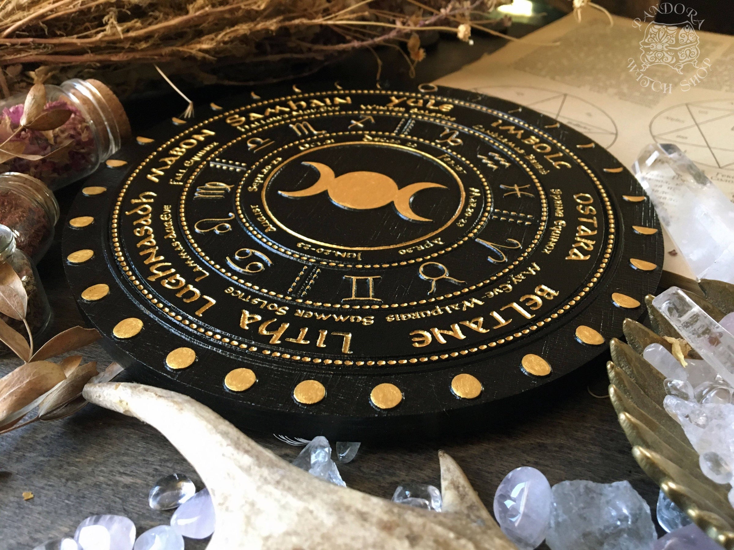 Wheel of the Year - Triple Moon Circle - Black\Gold